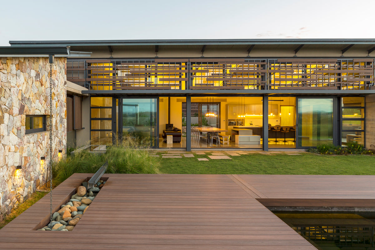 EVALAST DECKING iSERIES 135 x 25mm X 5.4M GROOVED TIGER COVE ...